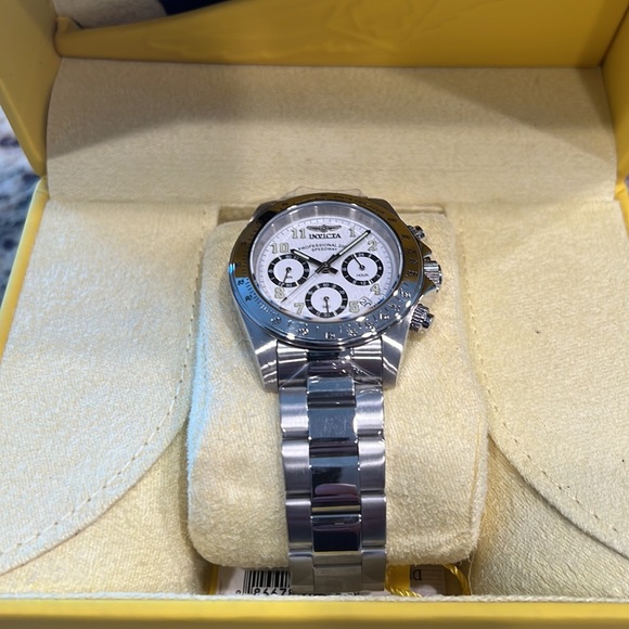Invicta | Accessories | Invicta Silver Mens Watch In Box Brand New ...